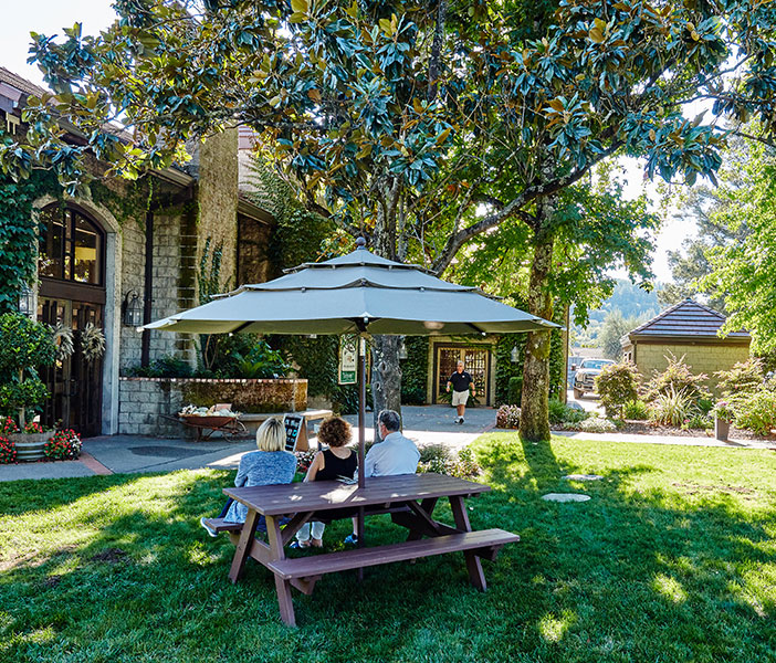 05_Wine_Road_Experiences_Palate_Pleasing_Food_Wine_mobile - Wine Road